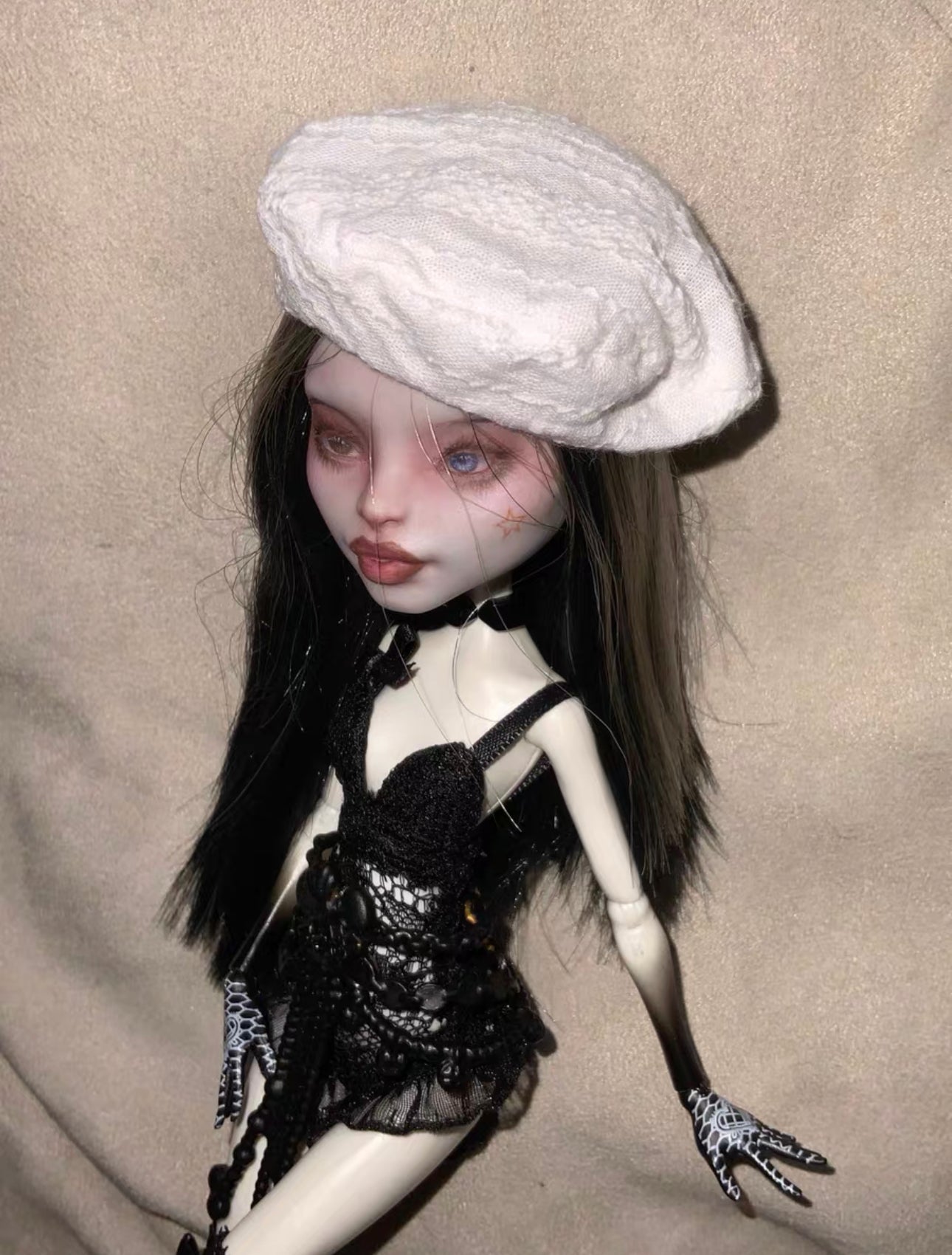 MONSTER HIGH DOLL OOAK CUSTOM，MONSTER HIGH DOLLS REPAINT,FRANKIE,DRACU ...